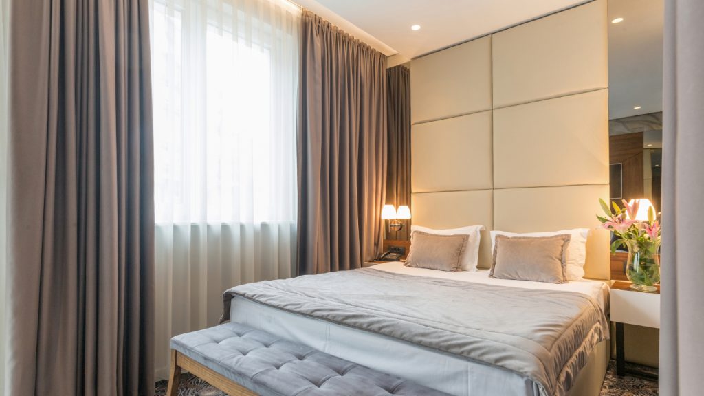 Cortinas, Persianas e Trilhos | Trilho Suisso